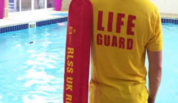 RLSS Pool Lifeguard Trainer Award - First Aid / Manual Handling ...